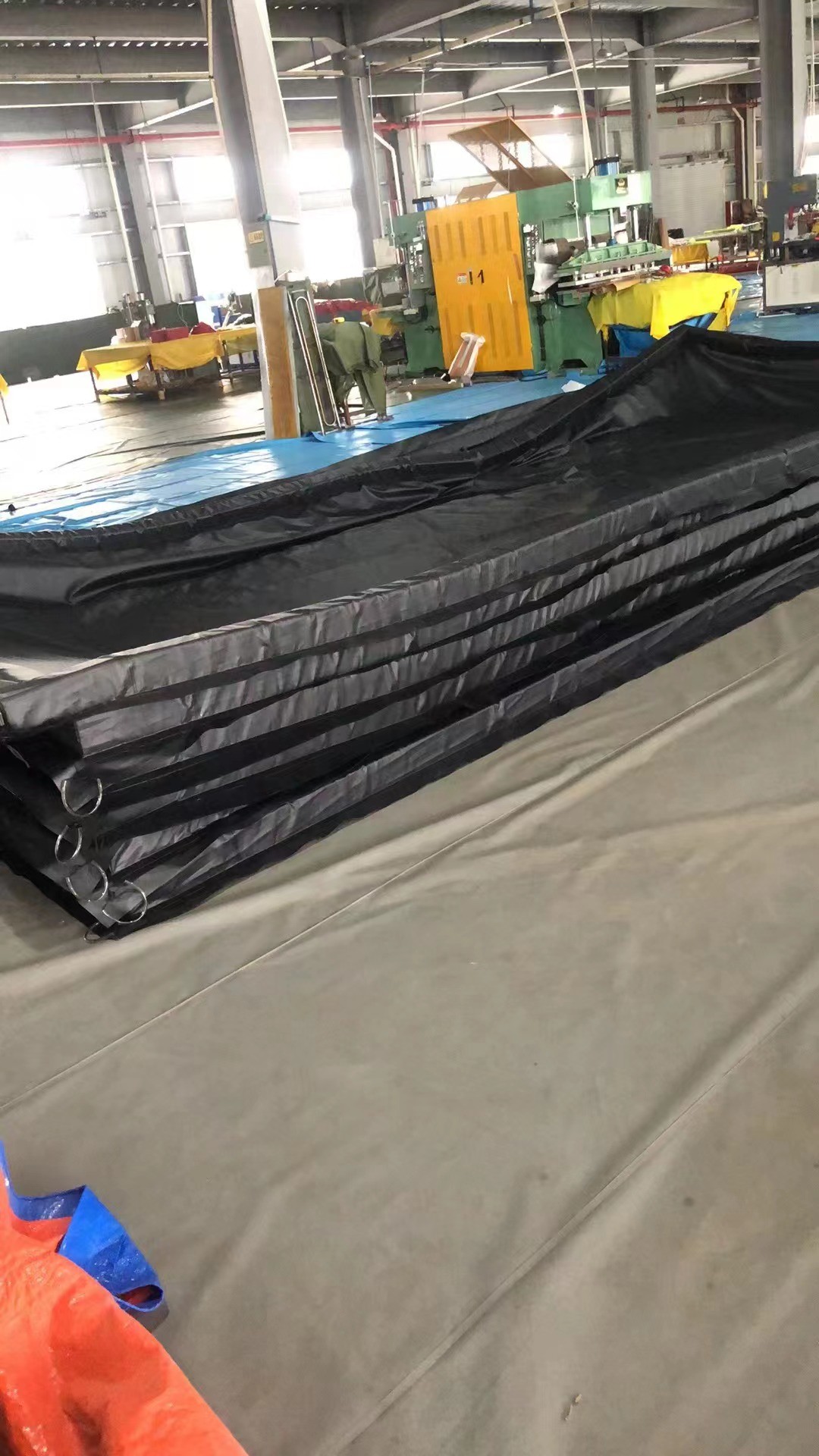 Industrial Outdoor Liquid Containment Berm With No Tools Assembly And ...